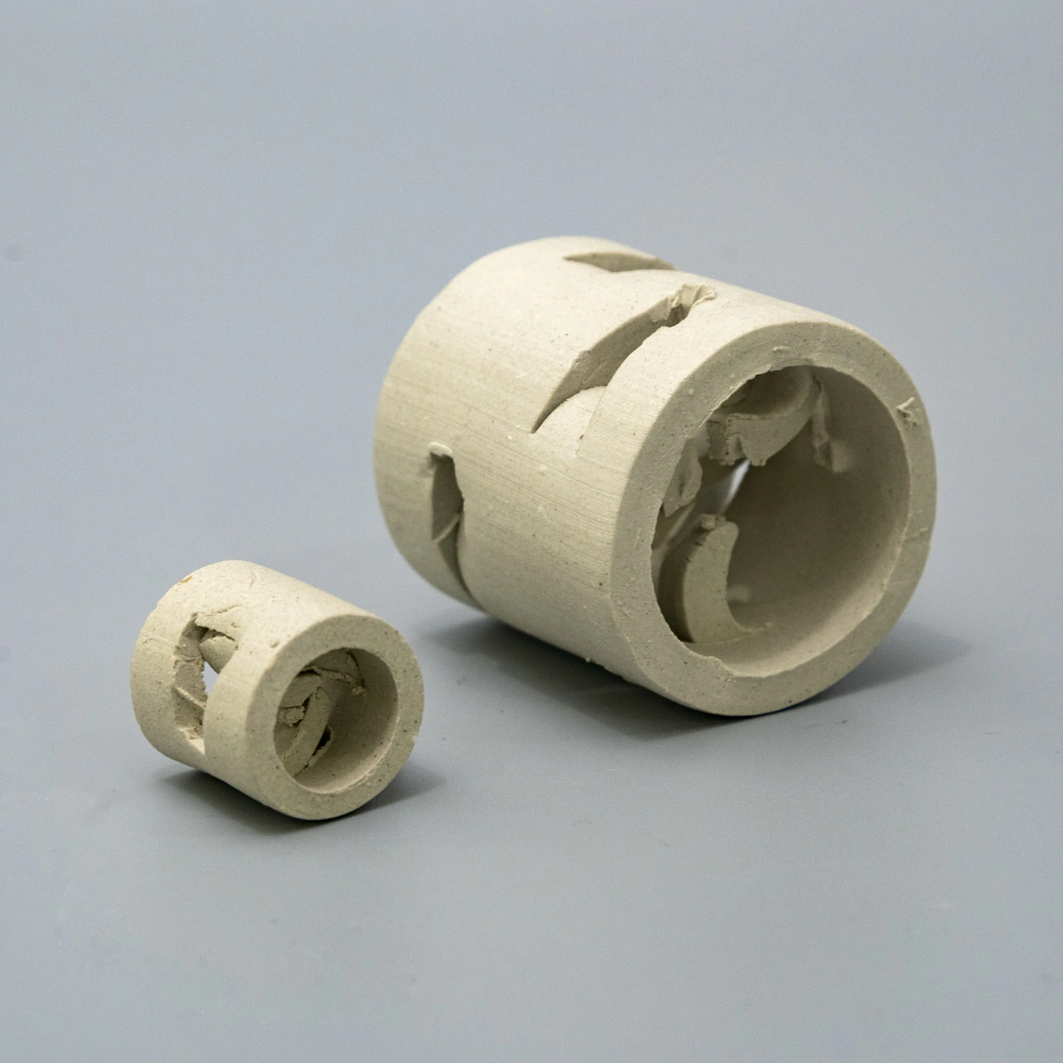 High Temperature Resistance Chemical Random Tower Packing Ceramic Pall ...